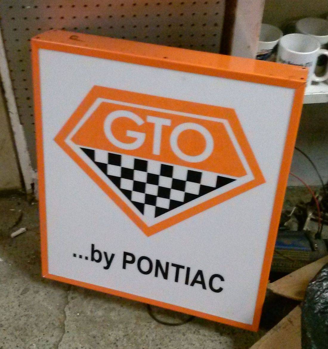 Pontiac GTO light up sign 21x21x2.5 inch | Pretty cool signs