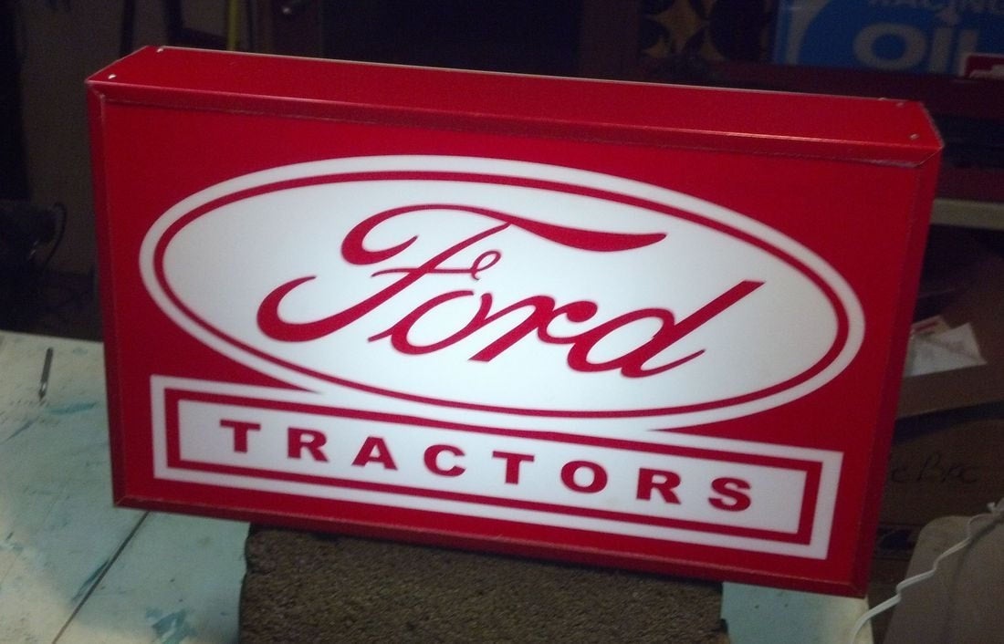 Ford Tractors light up sign 23x15x2.5 inch | Pretty cool signs